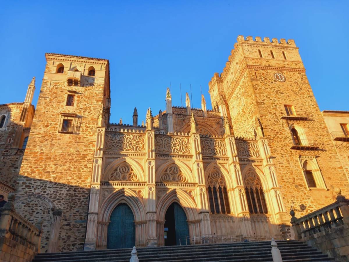 Real Monasterio de Guadalupe, el gran secreto del patrimonio extremeño ...